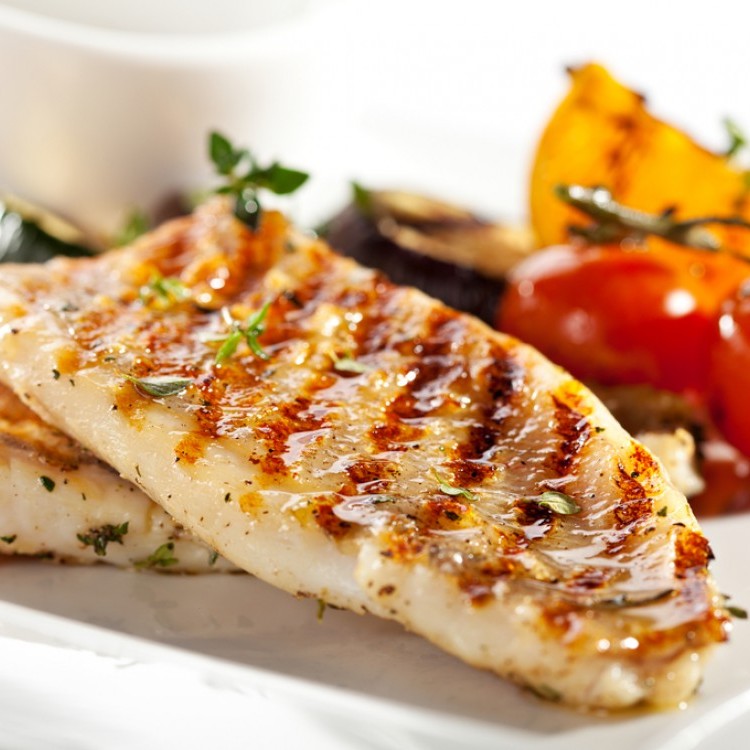 Fish Tray With Vegetables For Diabetics